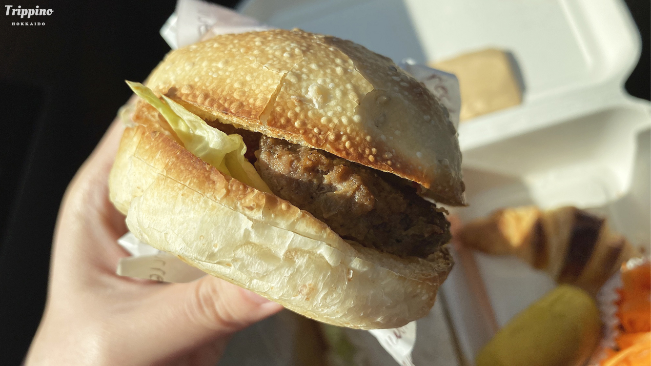 【日高地區新發現】新千歲機場自駕1小時即達，近距離與動物相遇的樂園 - Trippino Hokkaido